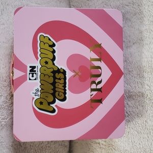 TRULY | Makeup | Truly And Powerpuff Girls Cartoon Network Limited ...